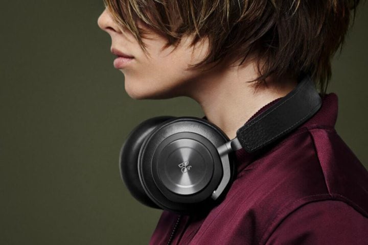BeoPlay H7 headphones - Ape to Gentleman