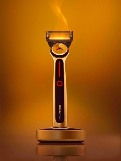 GilletteLabs Heated Razor For Men Review