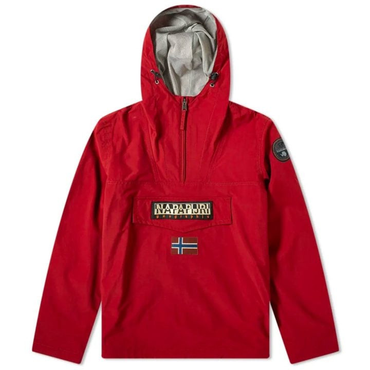 The Best Outdoor Clothing Pieces For Men: Stylish & Practical