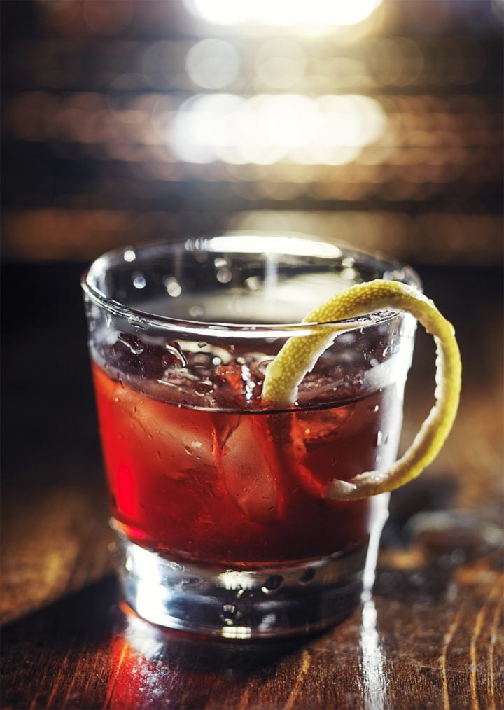 Top 10 Classic Whisky Cocktails Every Man Should Know How To Make