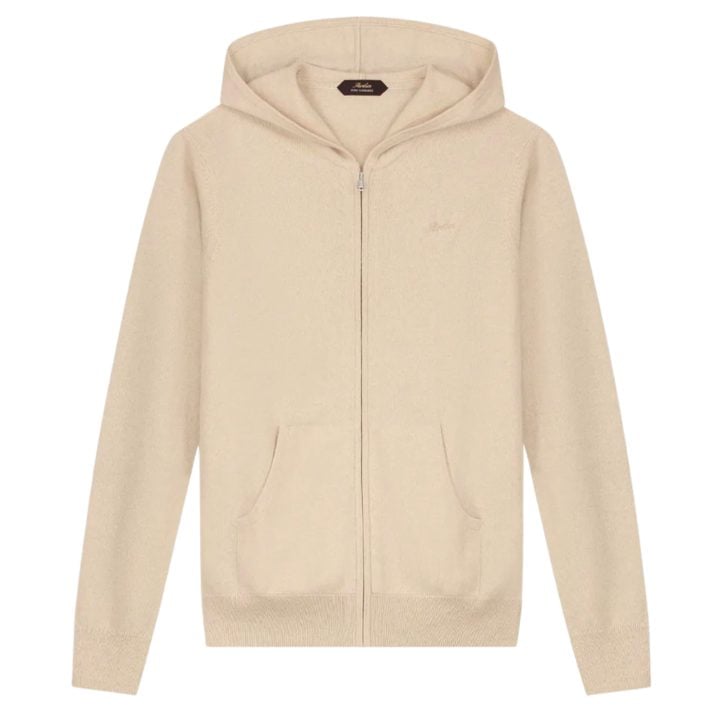 Top 10 Most Comfortable Clothes For Men That Are Still Stylish