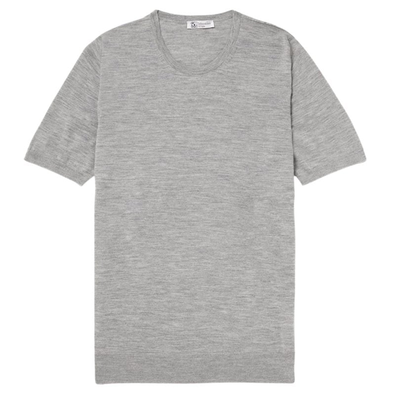 Top 10 Most Comfortable Clothes For Men That Are Still Stylish