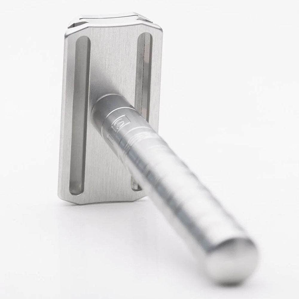 12 Ways To Reduce Shaving Irritation & Razor Burn