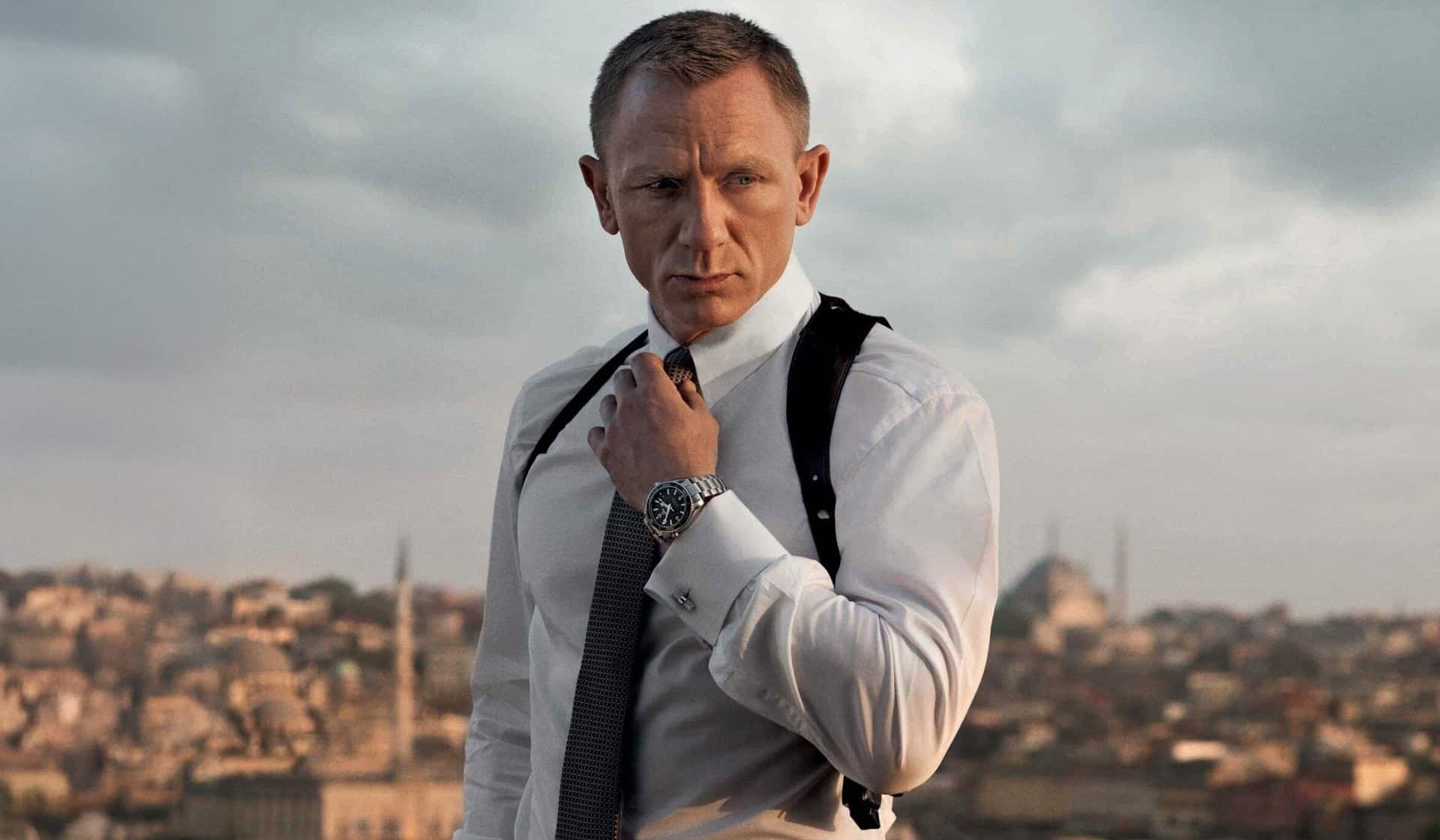 How To Dress Well In Your 40s - A Modern Gentleman's Guide