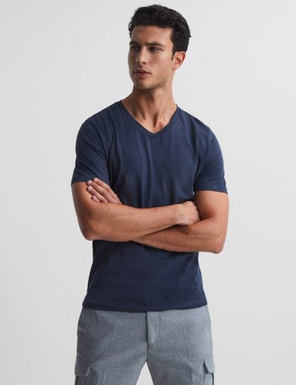 The Best V-Neck T-Shirt Brands For Men: 2026 Edition