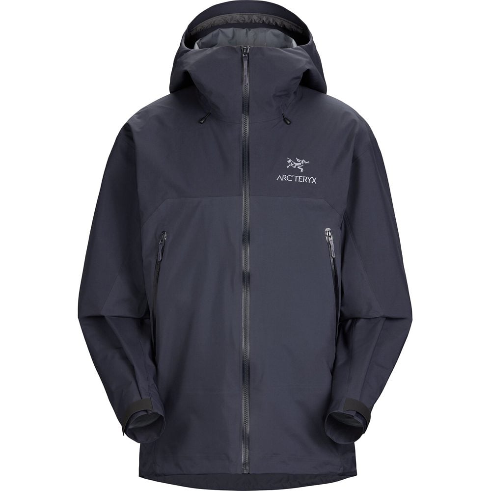 8 Stylish Outdoor Fashion Pieces Every Adventurous Man Needs