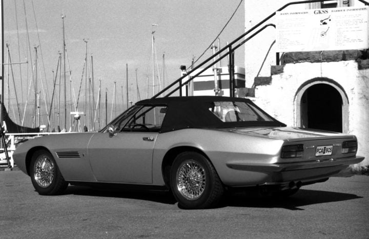 8 Best Classic Convertible Cars Of All Time