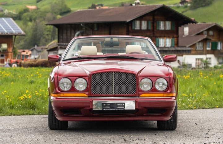 8 Best Classic Convertible Cars Of All Time