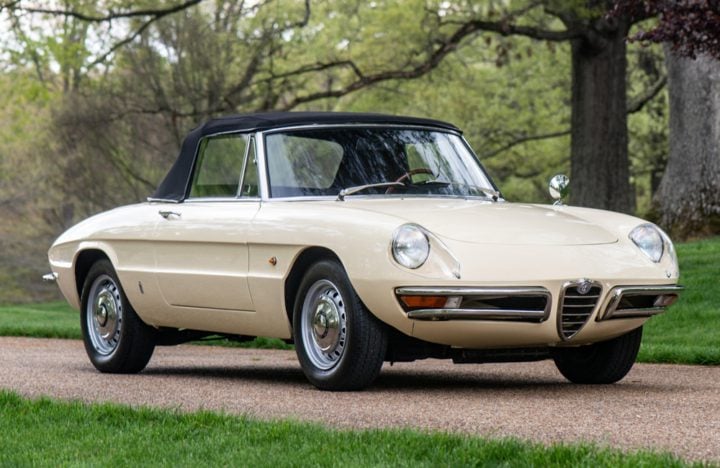 8 Best Classic Convertible Cars Of All Time