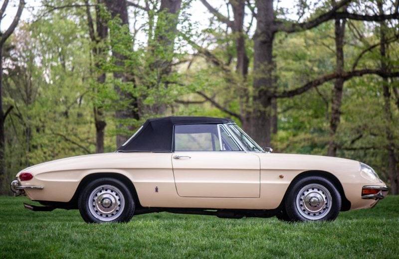 8 Best Classic Convertible Cars Of All Time