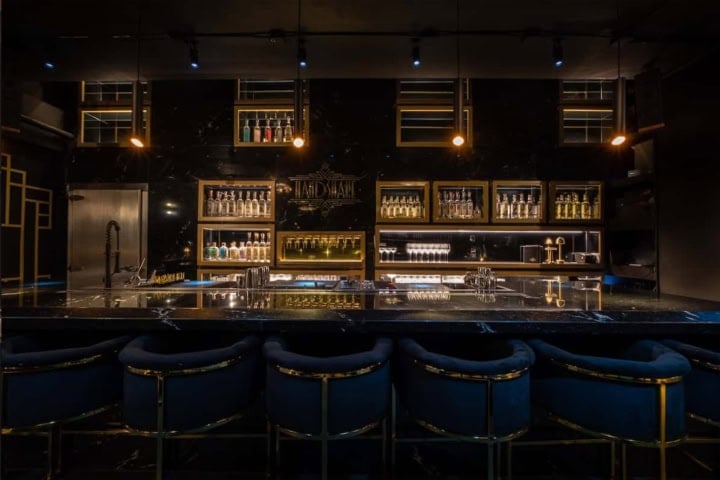 The Best Speakeasy Bars Around the World