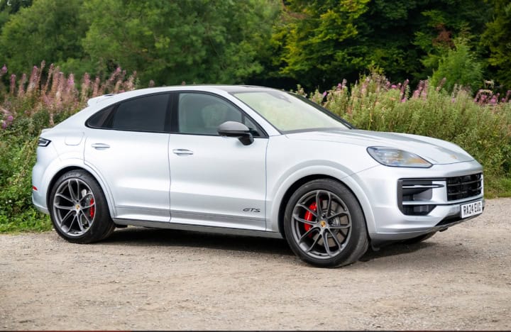 Best Luxury SUVs 2025: The Ultimate High-End List