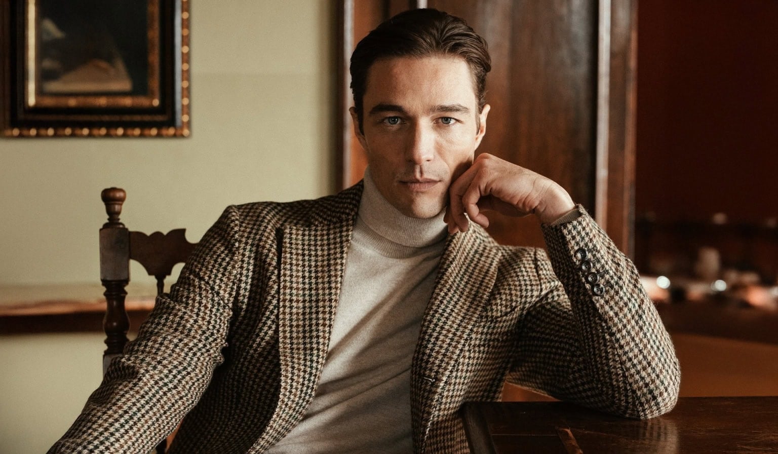 8 Smart Substitutes For Men Who Don't Like Wearing Suits